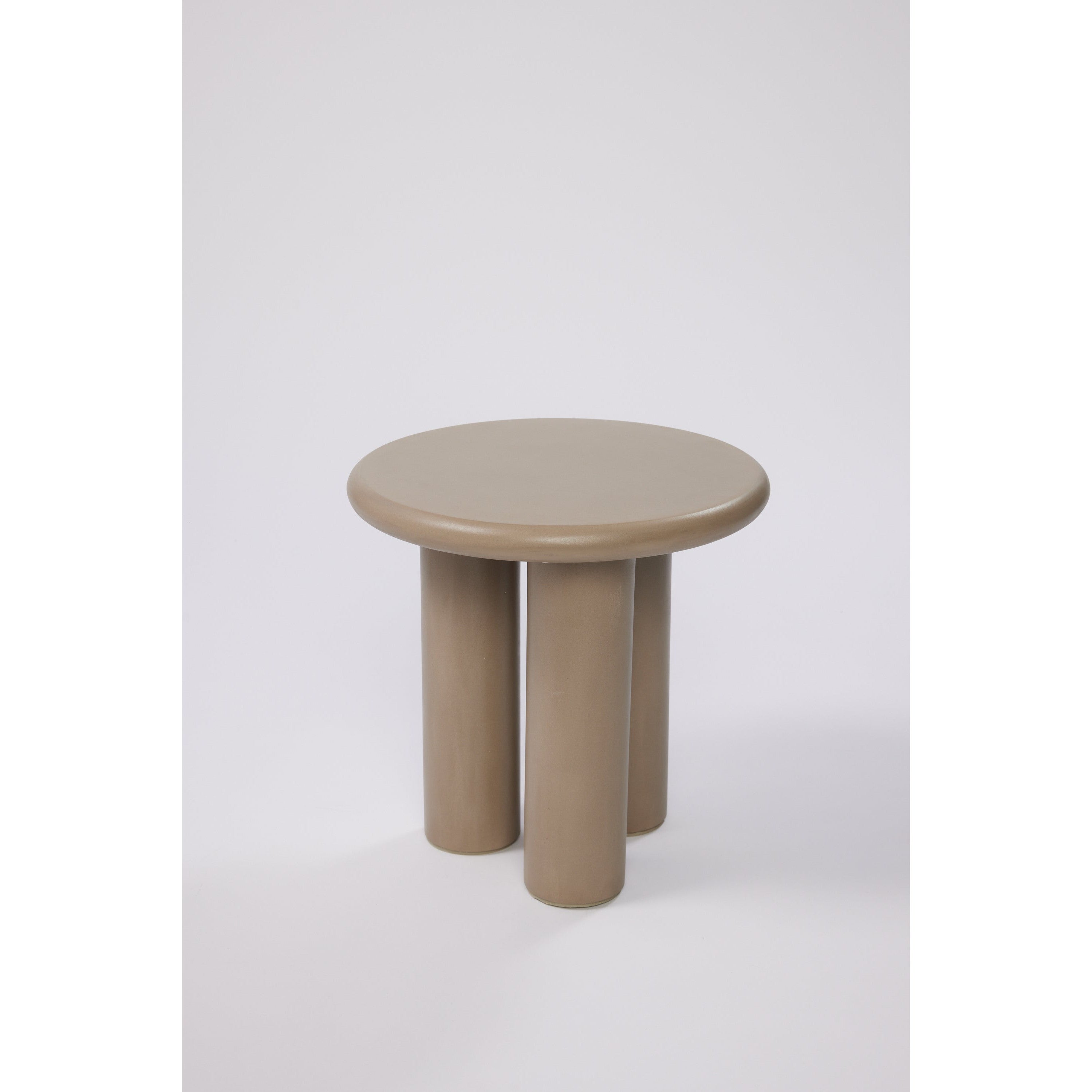 Kmode - Ocean Side Table - Olive – Kmode Interiors