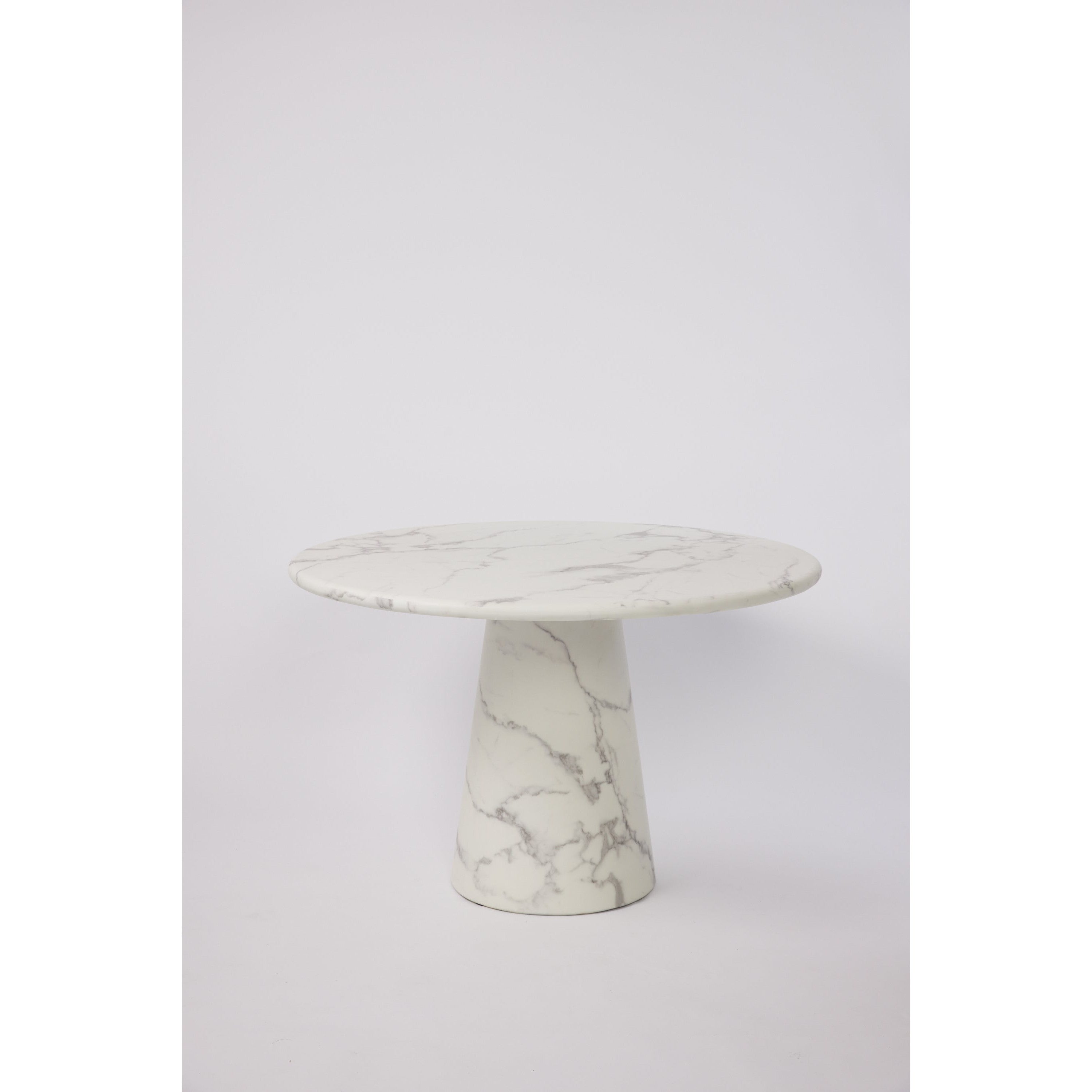 Owen Dining Table - White – Kmode Interiors